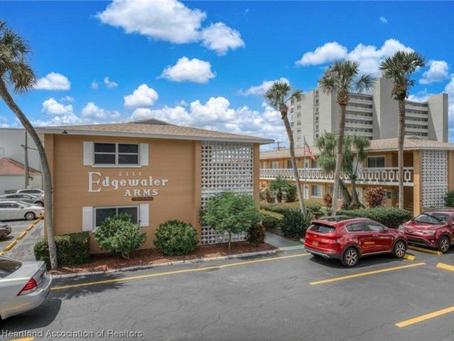 2111 Lakeview Dr Apt 8C, Sebring, FL 33870