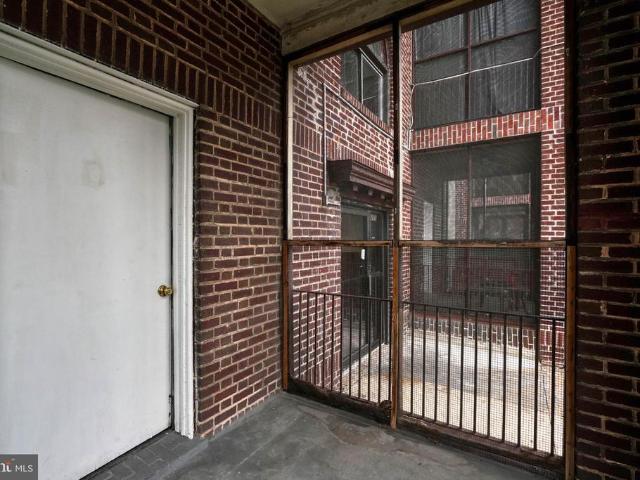 2111 Park Avenue