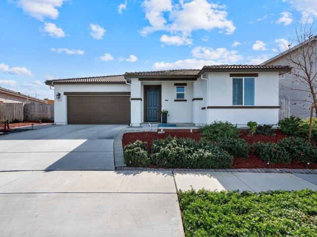 2111 Rosewood Drive