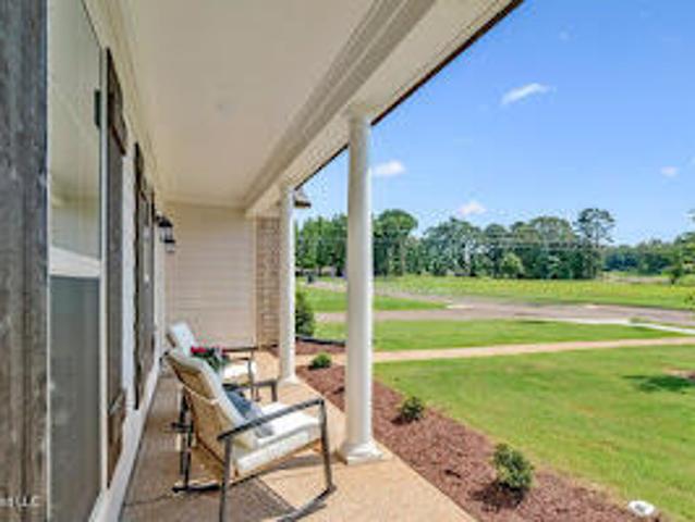 2111 Scott Mdws Lane