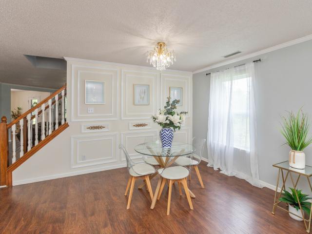 2111 Shadowbrook Drive