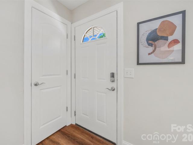 2111 Shalimar Drive
