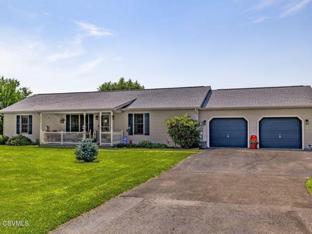 2111 Spruce Rd, Sunbury, PA 17801