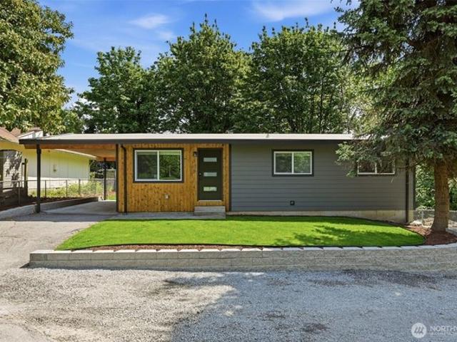 2111 th Ave S, Des Moines, WA 98198