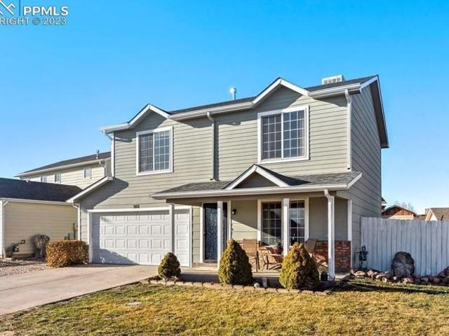 2111 Toronto St, Pueblo, CO 81008