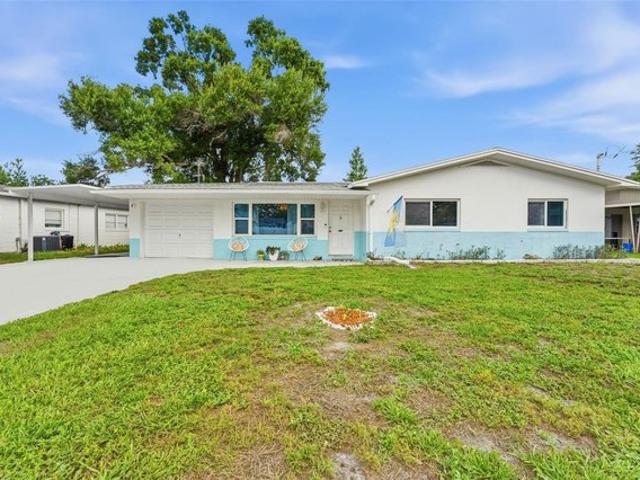 2111 W Minnehaha St, Tampa, FL 33604