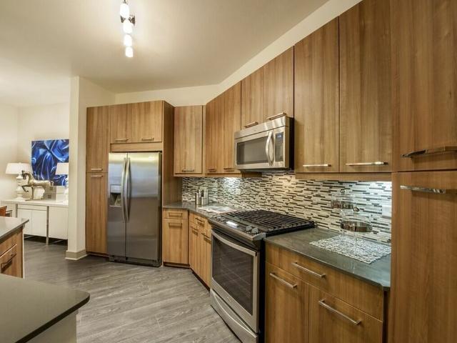 2111 Westheimer Rd, Unit 2215, Houston, TX 77098 | MLS #78833 | Compass