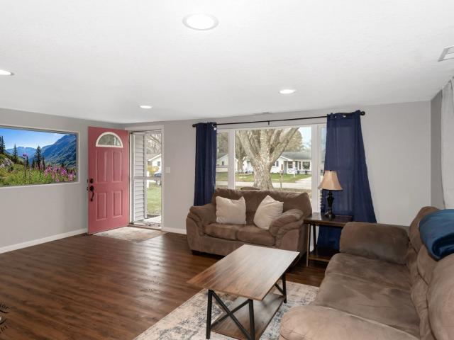 2111 Woodview Drive