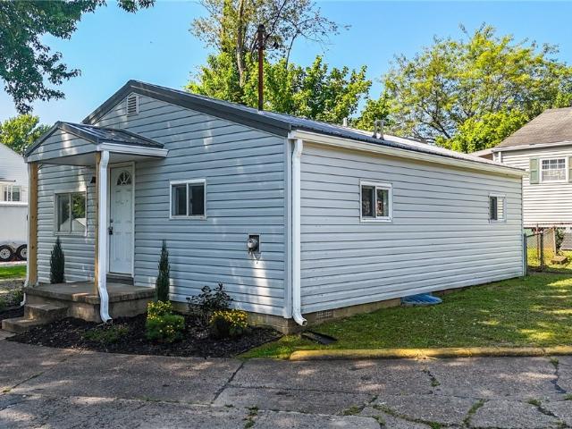 2111A Stella Court