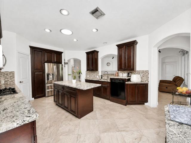 21123 Dover Park Lane