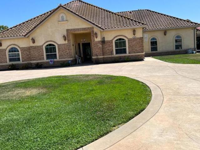 21120 E Meza Ln, Linden, CA 95236