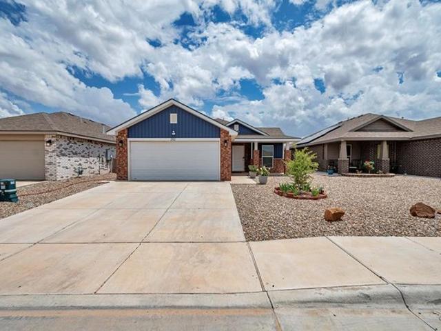 2112 Marfa St, Midland, TX 79705