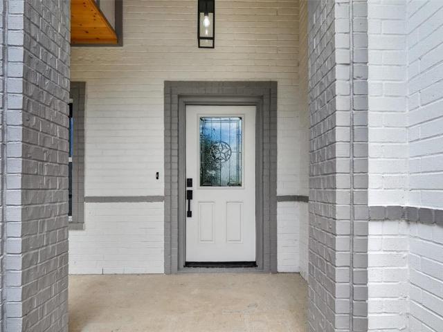 2112 NW 22nd