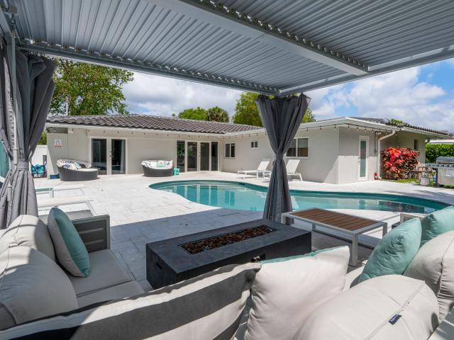 2112 NE 32nd Ave, Fort Lauderdale, FL 33305 | MLS #R11169 | Compass