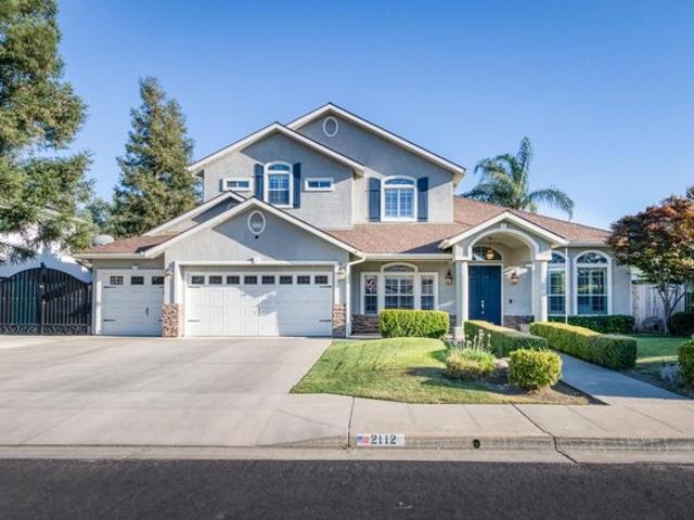 2112 Austin Ave, Clovis, CA 93611