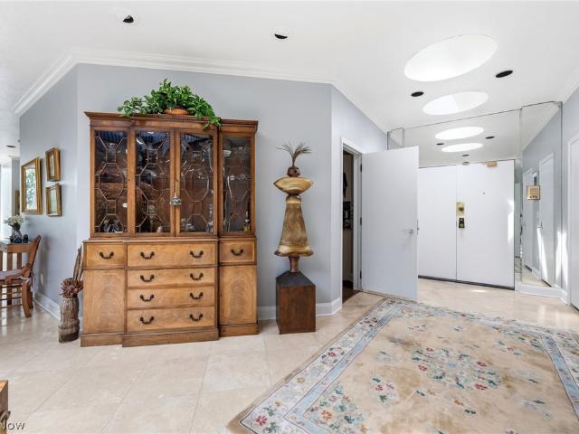 2112 Acacia Park Drive 607