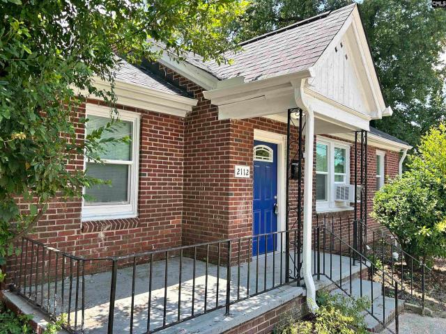 2112 Academy Street