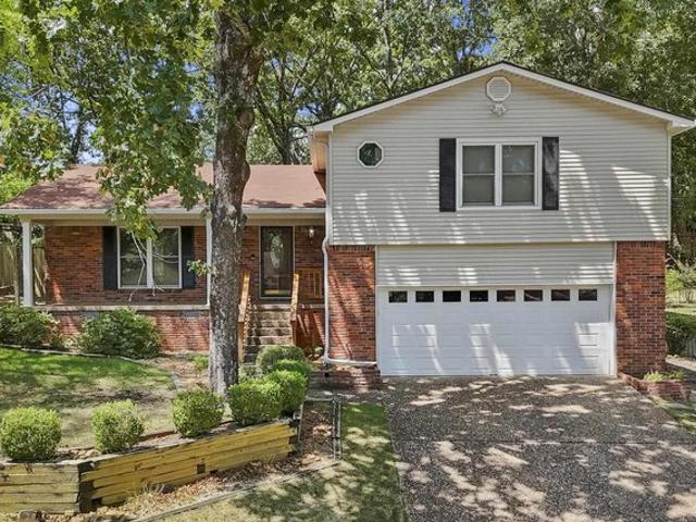 2112 Cedar Creek Rd, North Little Rock, AR 72116