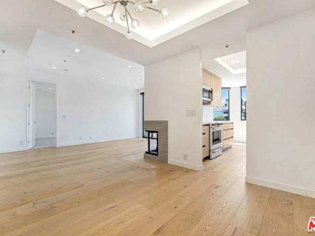 2112 Century Park Lane 301