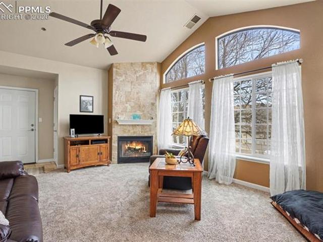 2112 Denton Grove