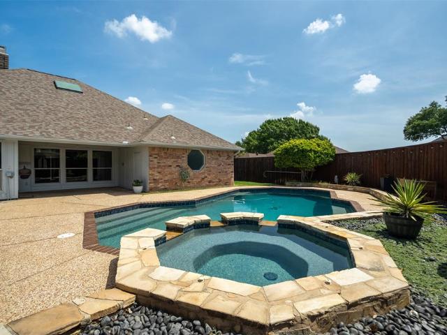 2112 Evergreen Drive
