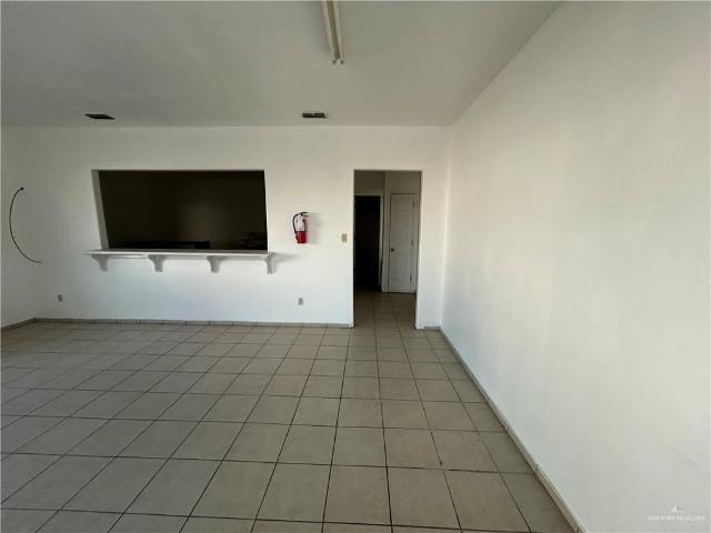 2112 E Expressway 83 6