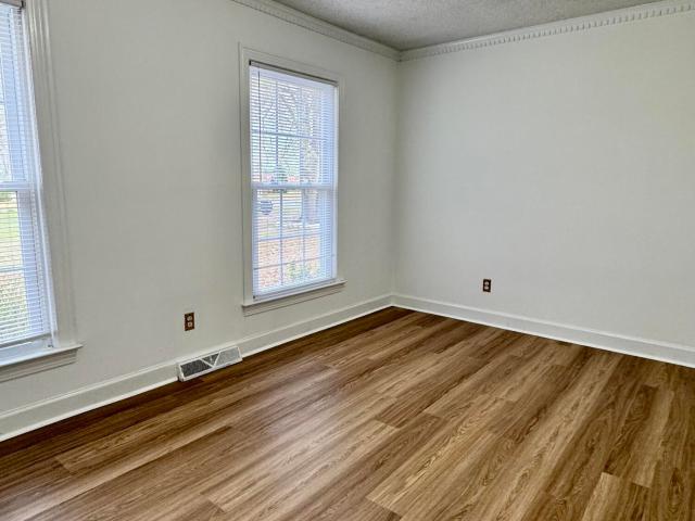 2112 Leon Dr, Greenville, NC 27858 | MLS #100559 | Compass