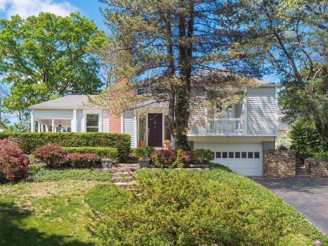 2112 Lower Chelsea Road