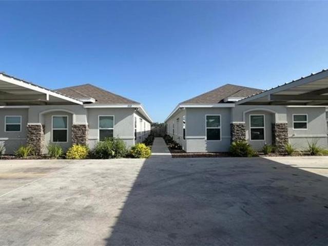 2112 Redbud Ln, Weslaco, TX 78596