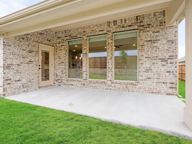 2112 Redding Dr, Venus, TX 76084 | MLS #21158