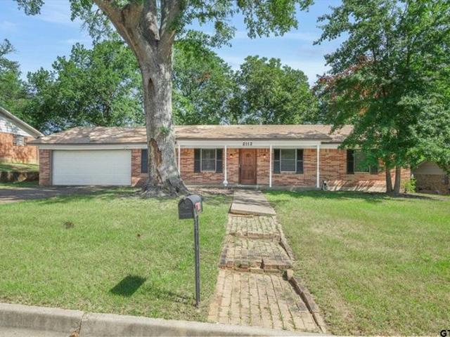 2112 Sampson Dr, Tyler, TX 75701