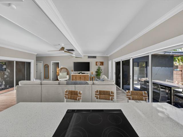 2112 SE 19th St, Fort Lauderdale, FL 33316 | MLS #B26013