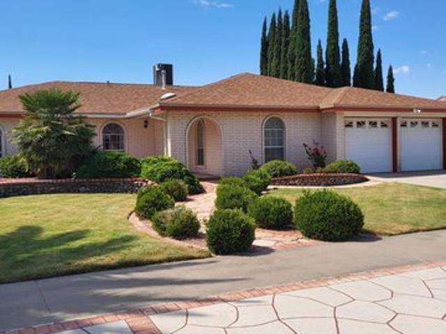 2112 Sea Palm Dr, El Paso, TX 79936