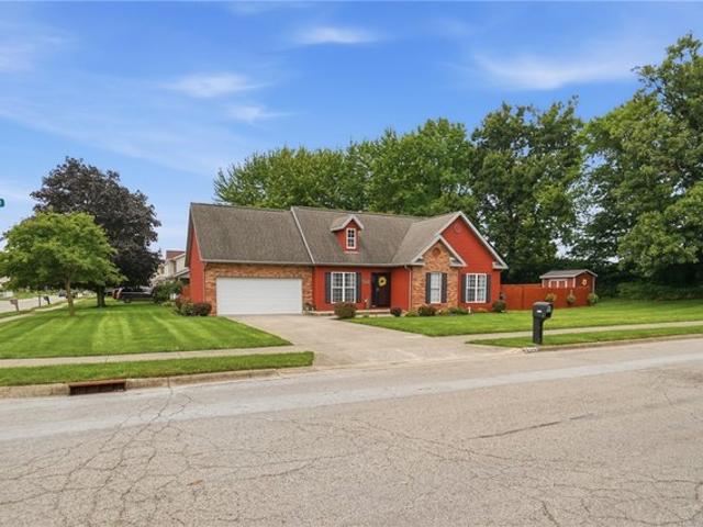 2112 Simon Ct, Springfield, OH 45503