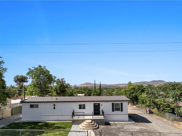 21133 Kinney