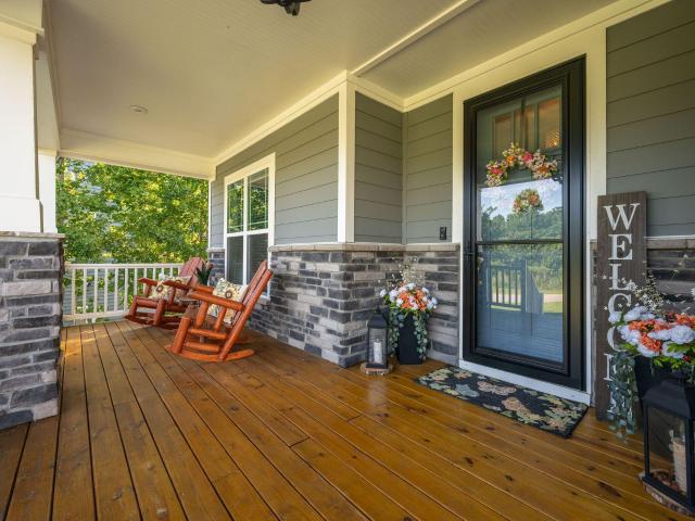 2113 Orchard Lake Drive