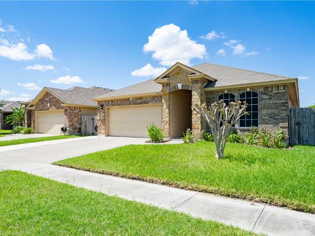 2113 Anacua St, Corpus Christi, TX 78414 | MLS #475577 | Compass