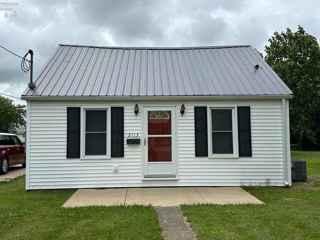 2113 Campbell St, Sandusky, OH 44870