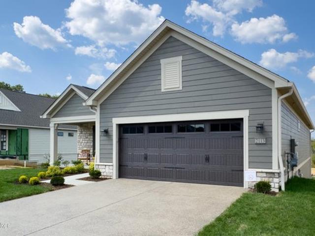 2113 Dressage Cir, Louisville, KY 40245