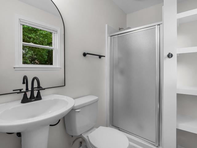 2113 Kathleen Drive