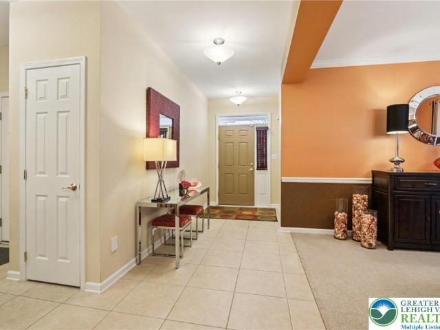 2113 Kingsview Road