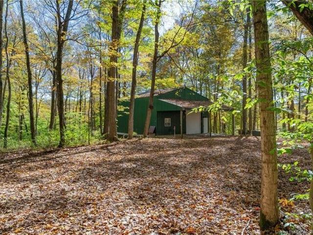 2113 S Getty Rd, Lexington, IN 47138