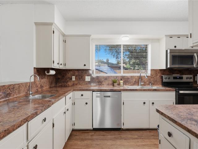 2113 Saint Charles Drive