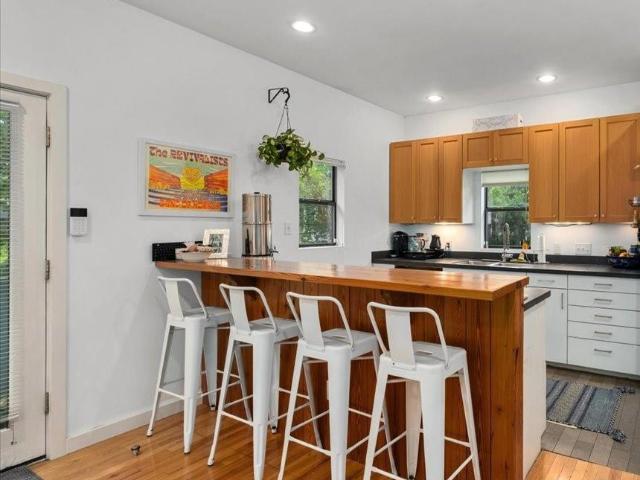 2113 Thornton Rd