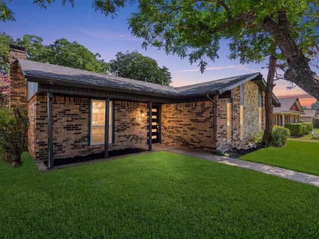 2113 Vail Drive