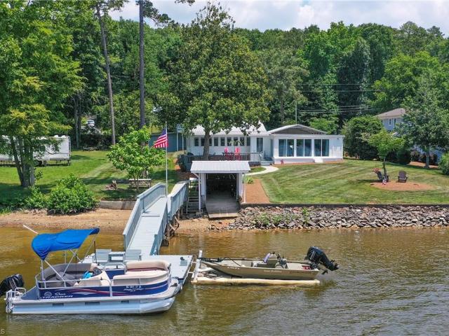 2113 Warf Road