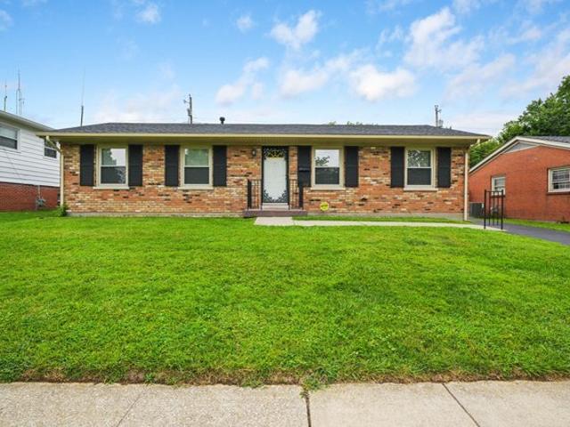 2113 Winterberry Dr, Lexington, KY 40504