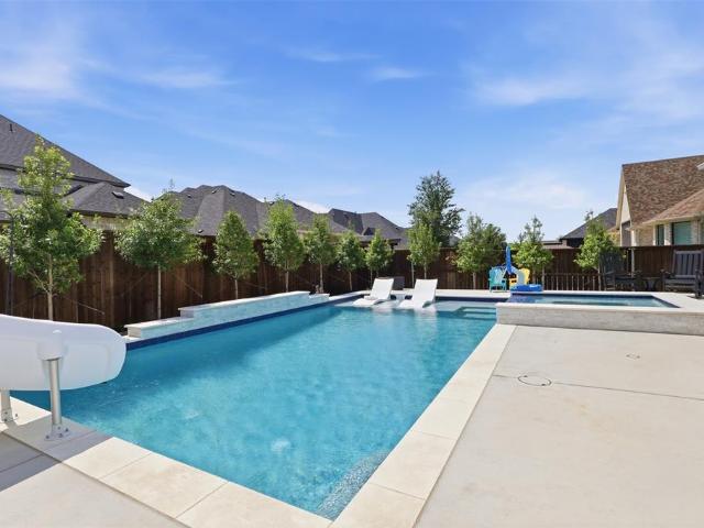 2113 Zaide Way