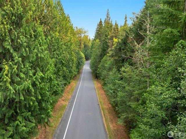 211th Ave SE, Snohomish, WA 98290