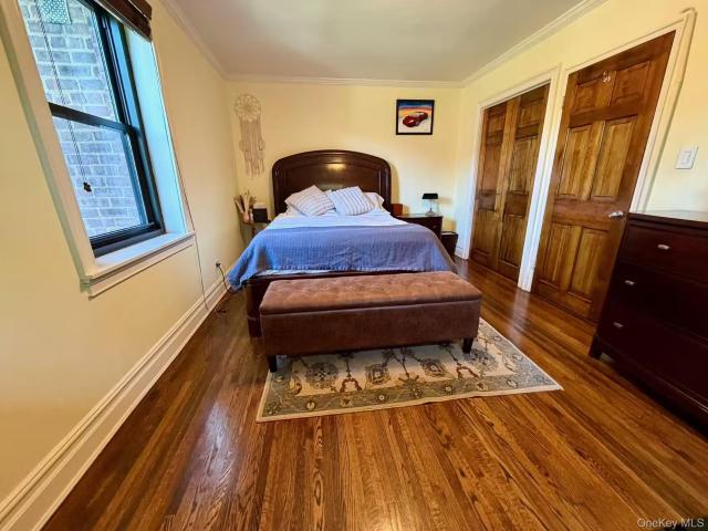 211 0 th Ave 3D